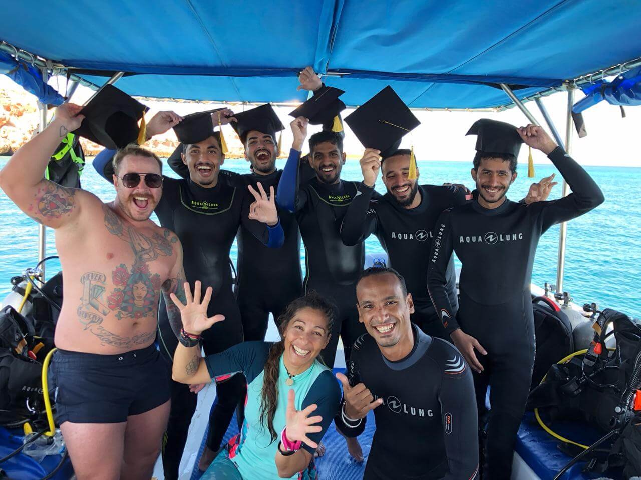 PADI Courses, Muscat (Oman) - MolaMola Diving Center
